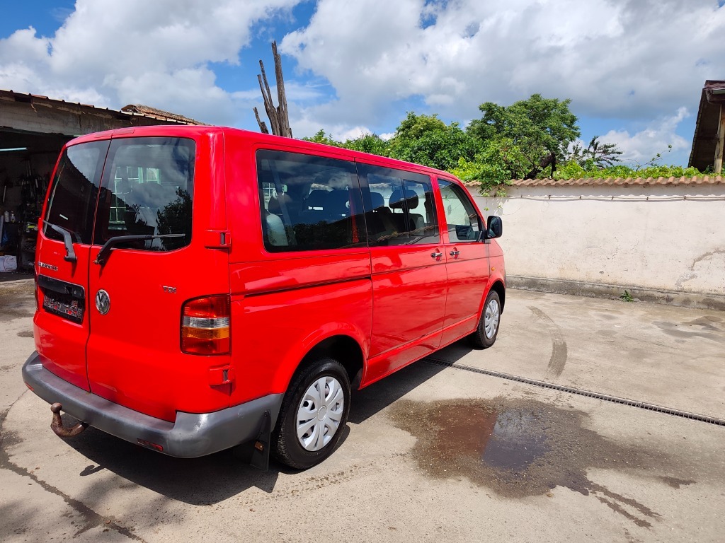 CARS.BG - VW Transporter 1.9TDI 8+1, 4999 EUR, Дизел, обяви за коли от ...