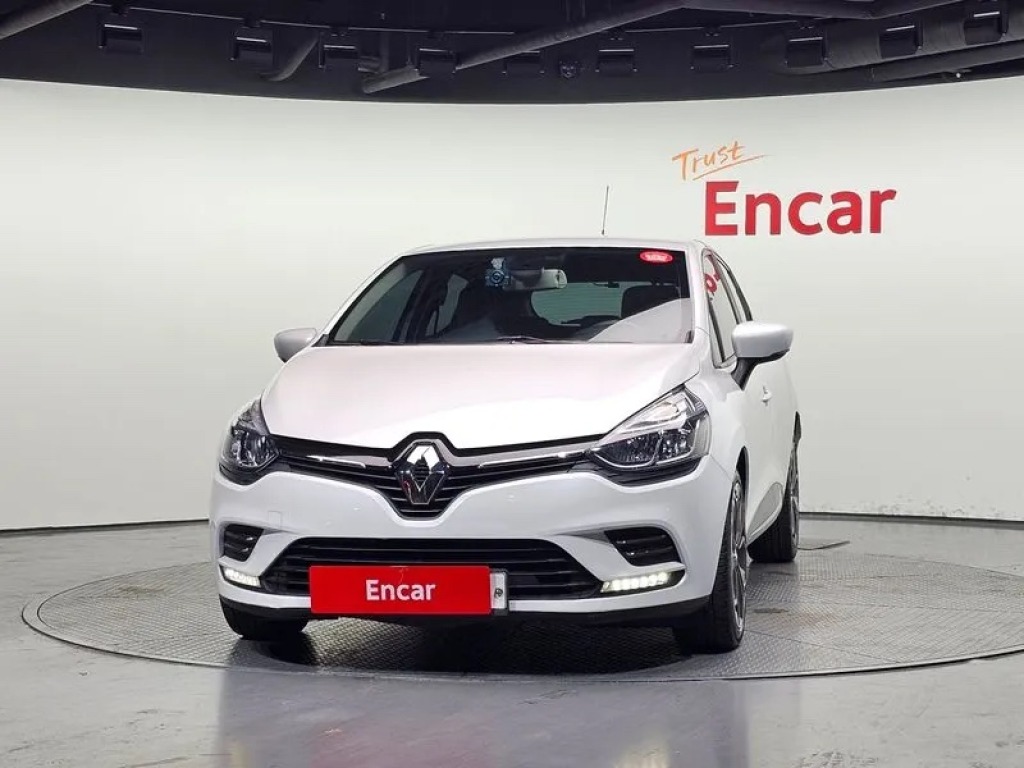 CARS.BG - Renault Clio Zen, 7968 EUR, Дизел, обяви за коли от Auto Hub ...