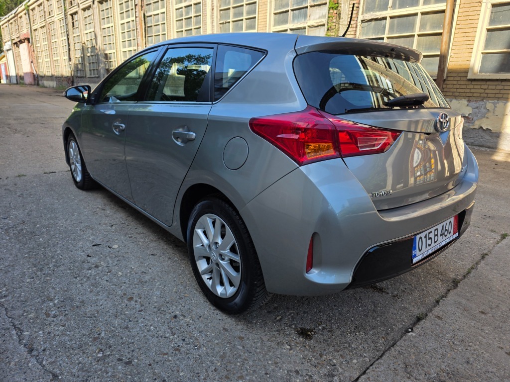 CARS.BG - Toyota Auris 1.4D4D-90KC, 6350 EUR, Дизел, обяви за коли от ...