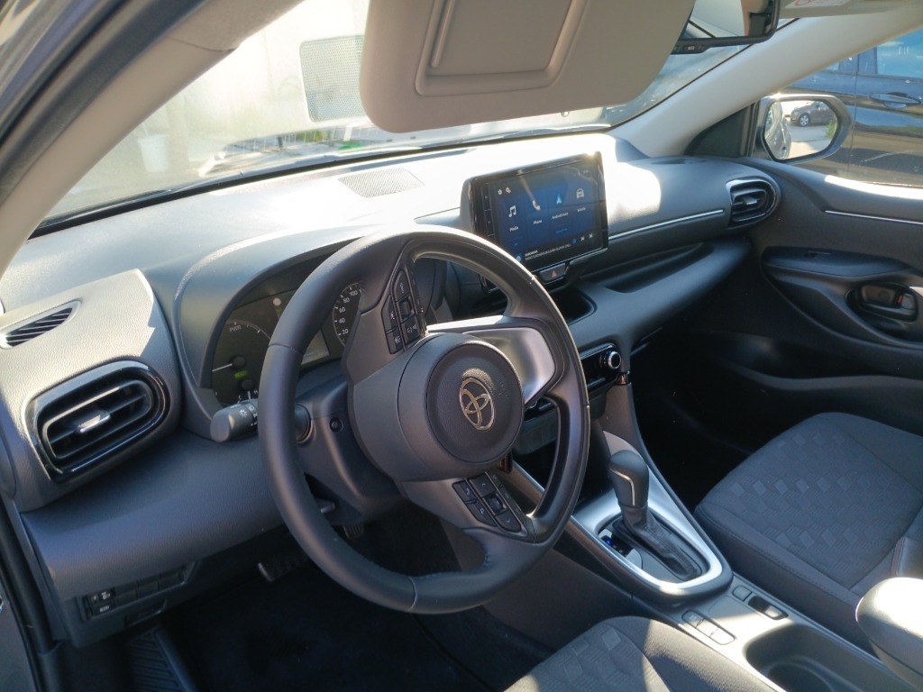 CARS.BG - Toyota Yaris 1.5 l TNGA e-CV, 4000 EUR, Хибрид
